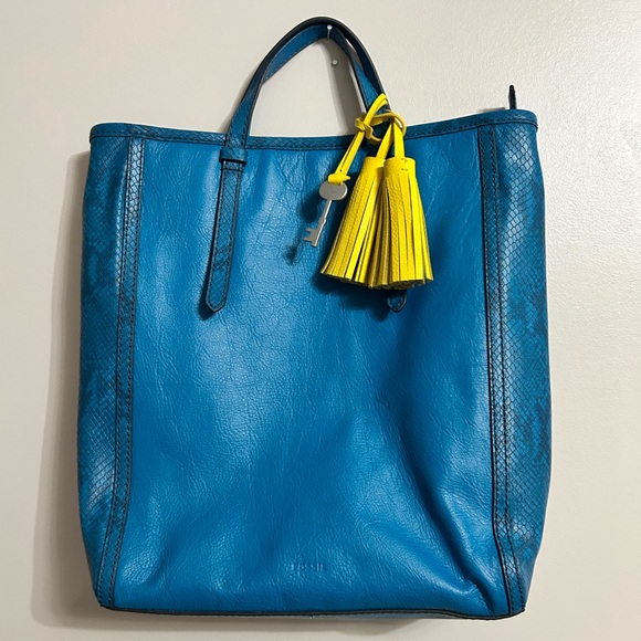 Fossil | Bags | Fossil Camilla Blue Leather Tote Bag Convertible ...